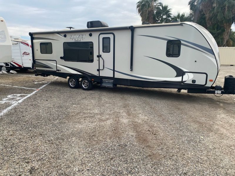 2018 Crossroads Sunset Trail Super Lite 289QB - National Vehicle