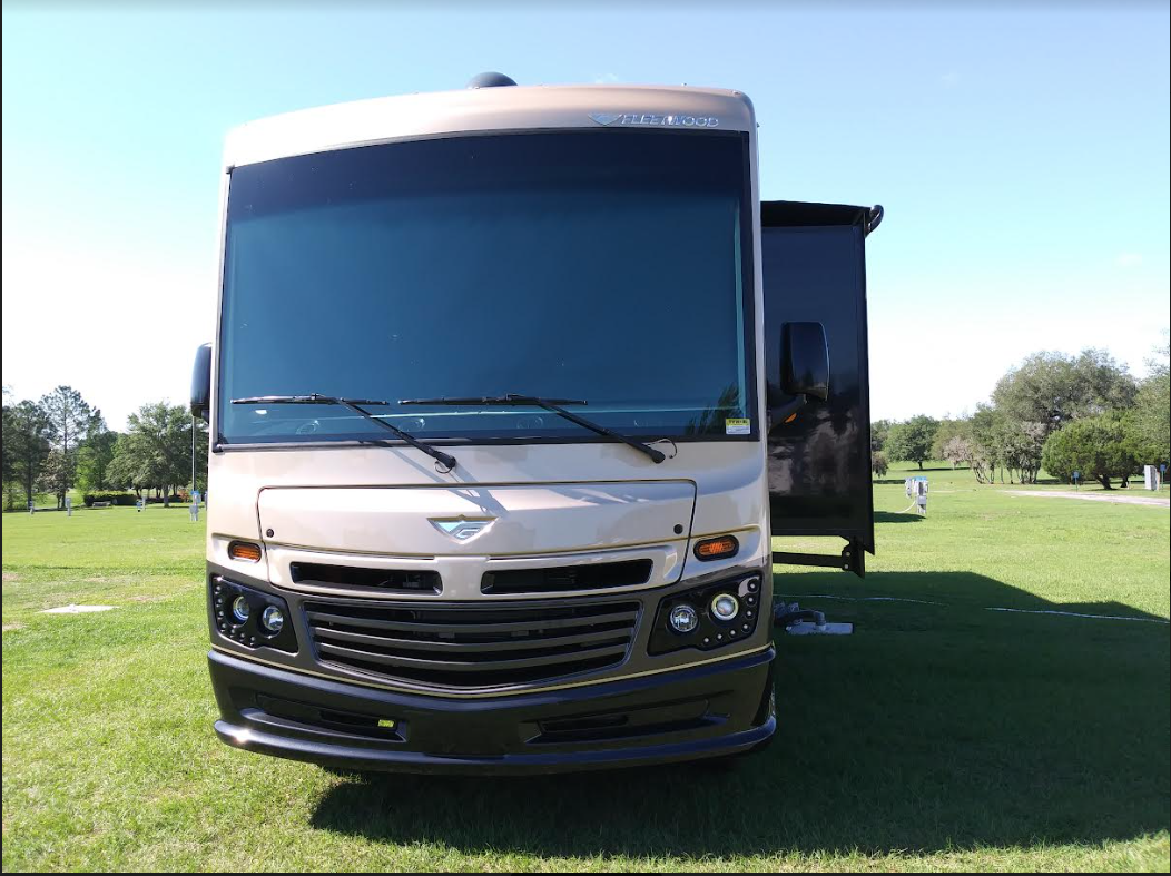2018 Fleetwood Bounder 35K - National Vehicle