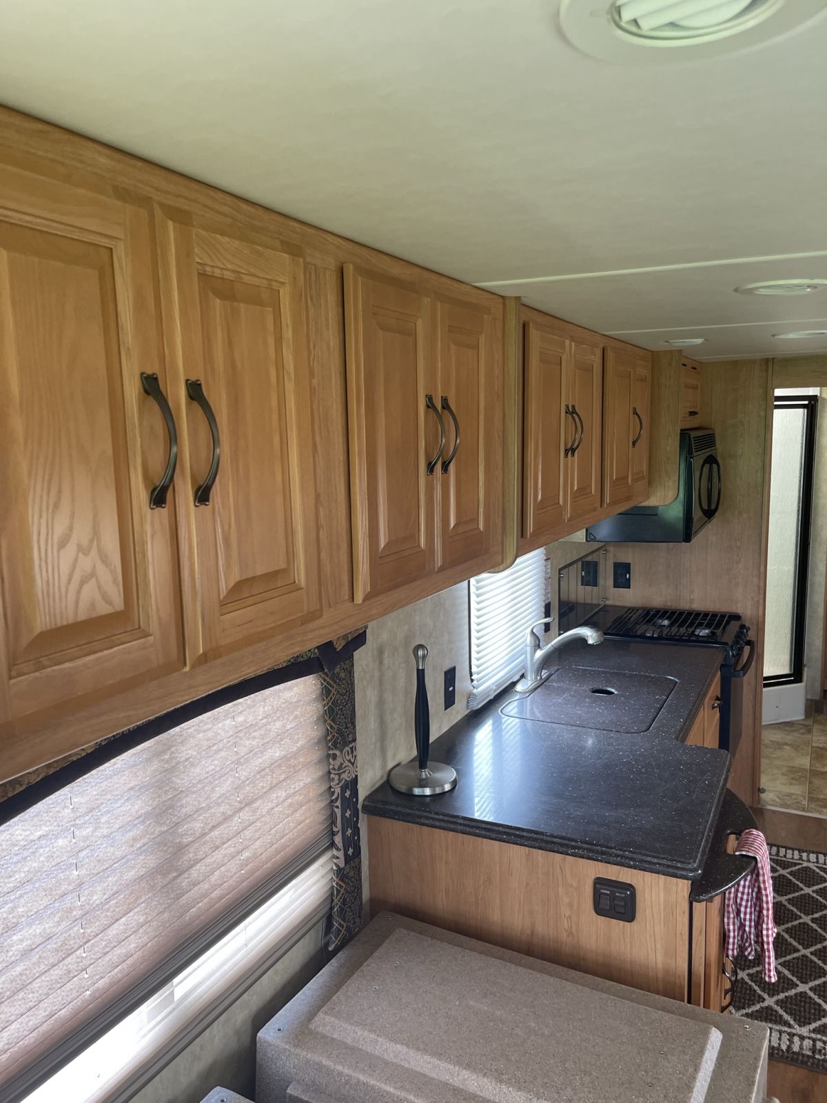 2008 Coachmen Cross Country 383FWS - National Vehicle