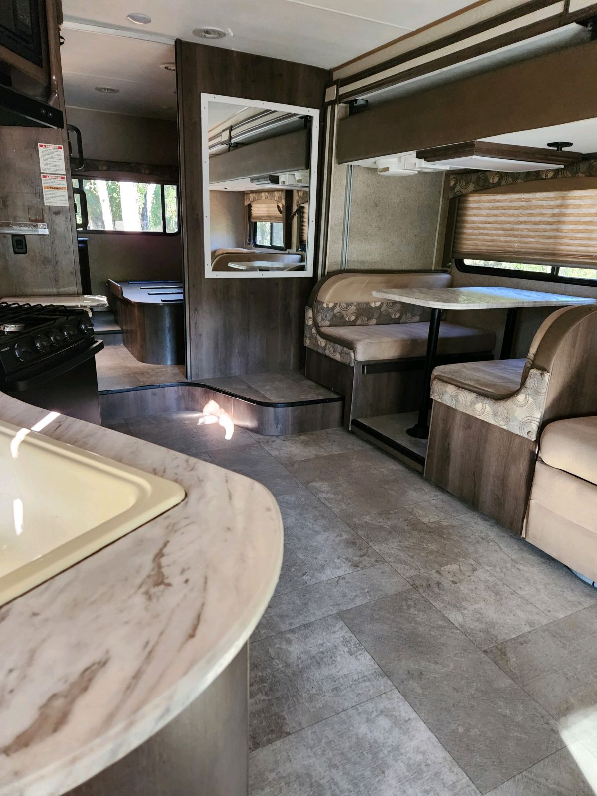 2018 Coachmen Freelander 28BH - National Vehicle