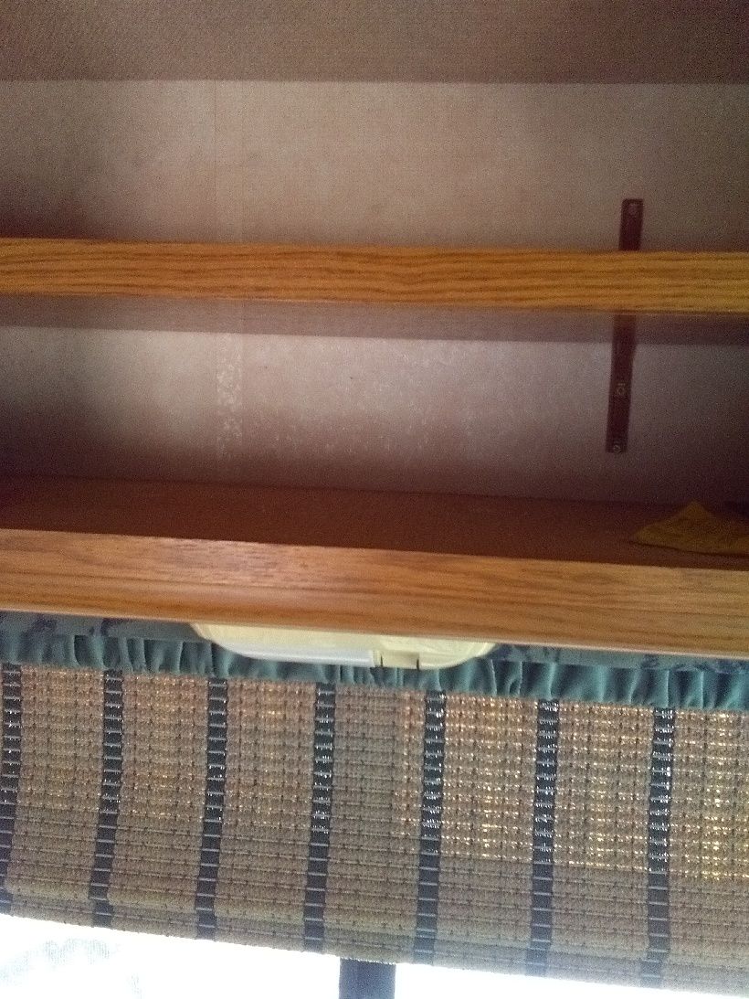 1995 Fleetwood Bounder 32H - National Vehicle