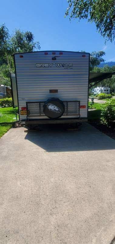 2022 Forest River Cherokee Grey Wolf 26DBH - National Vehicle