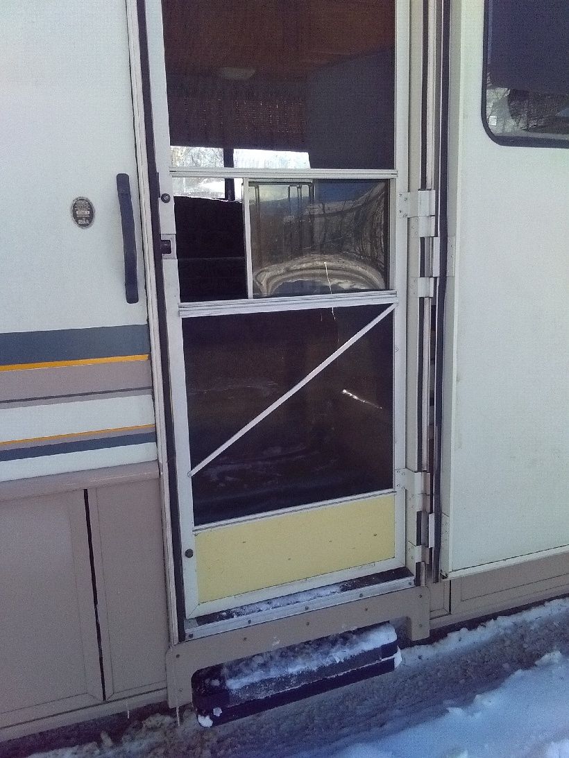 1995 Fleetwood Bounder 32H - National Vehicle