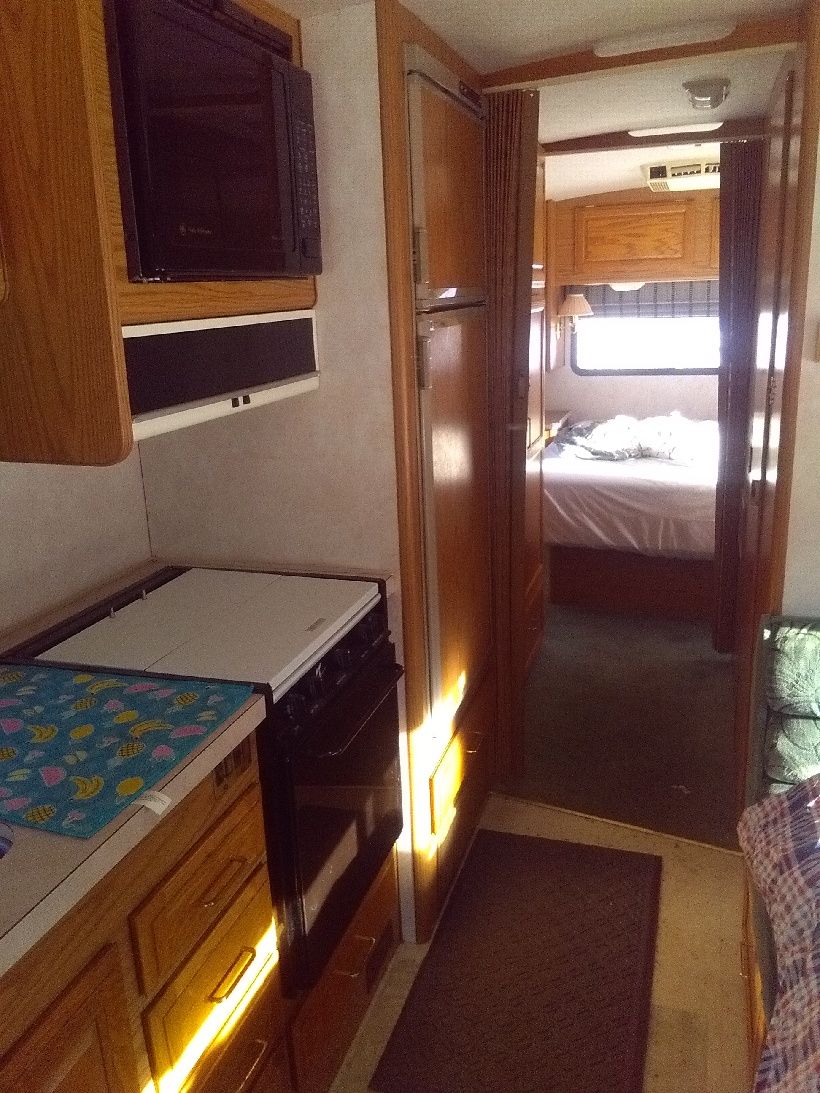 1995 Fleetwood Bounder 32H - National Vehicle