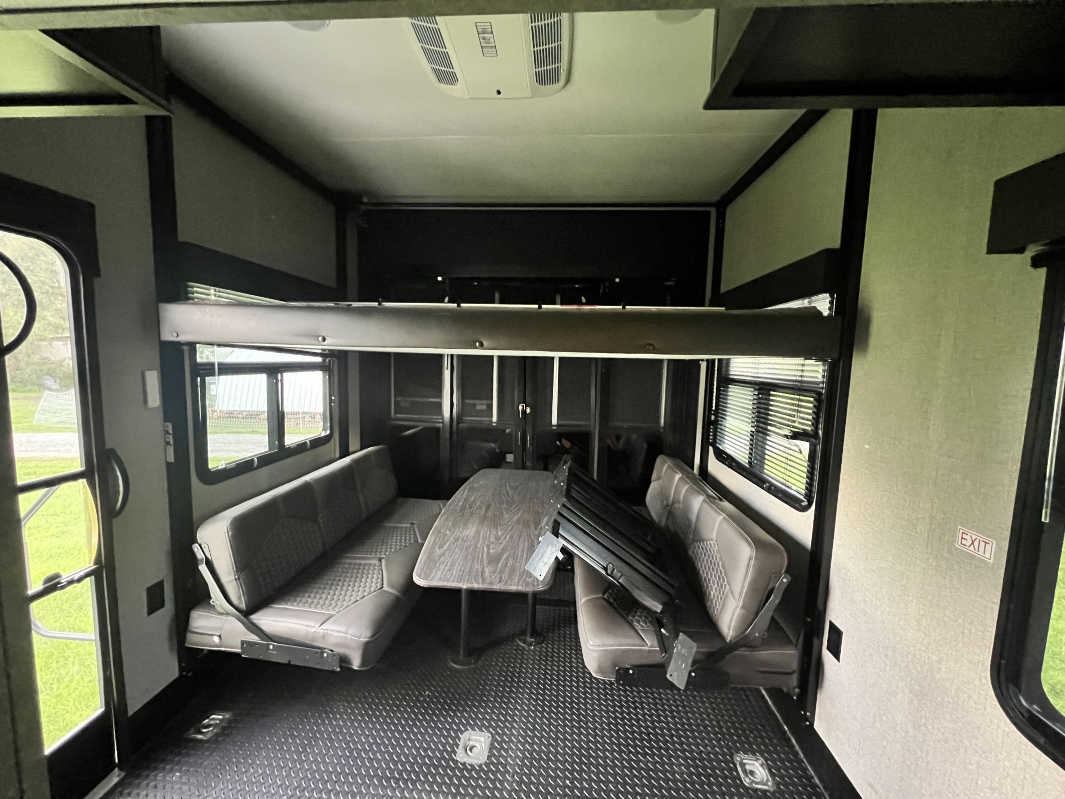 2020 Jayco Seismic 4212 - National Vehicle